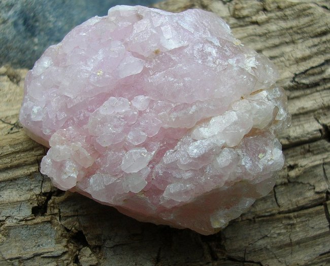 Rosa Quarz - Heilsteine: die Wirkung und Bedeutung der Edelsteine