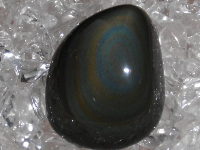 Obsidian - Regenbogenobsidian : Heilsteine - Edelsteine Obsidian ...